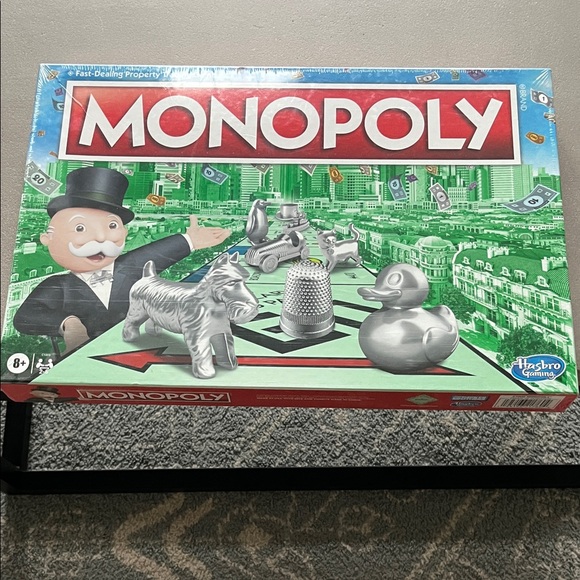 Hasbro | Toys | Hasbro Monopoly Game Green Board With Silver Tokens New ...